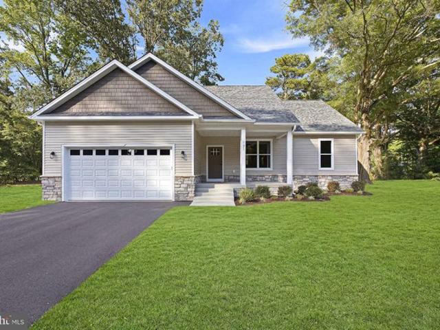 191 Seagull Ct, Montross, VA 22520