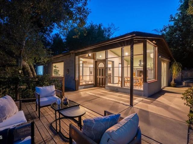 191 Vista Circle Dr, Sierra Madre, CA 91024