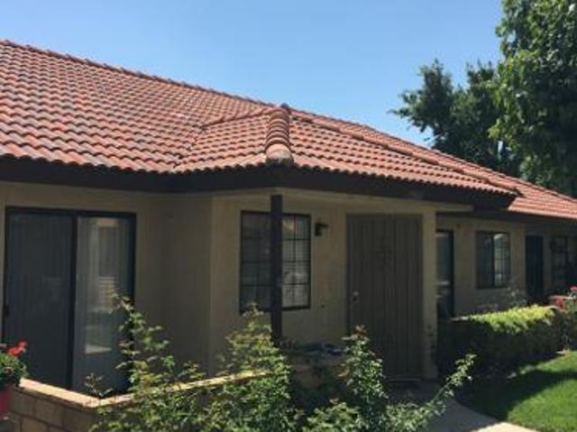 19241 Elm Dr, Apple Valley, CA 92308