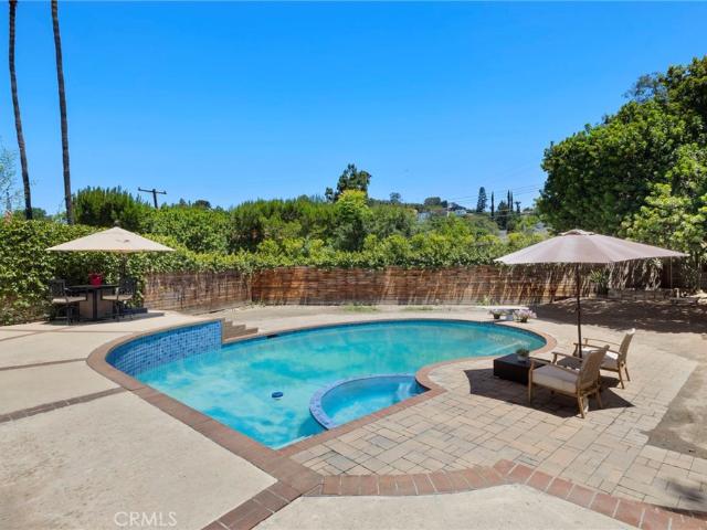 19242 Barrett Lane