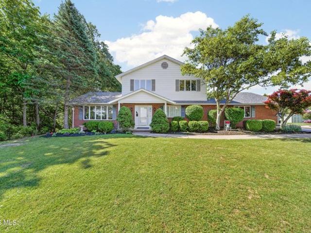 19245 Brillhart Rd, Bowling Green, OH 43402