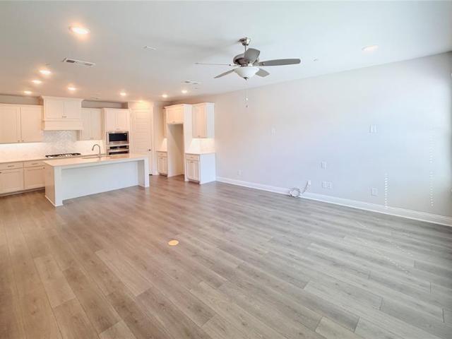 1924 McClane Drive