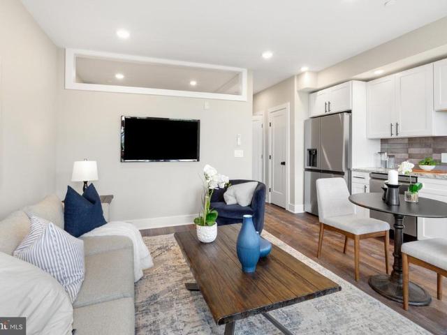1924 N Front Street # 306