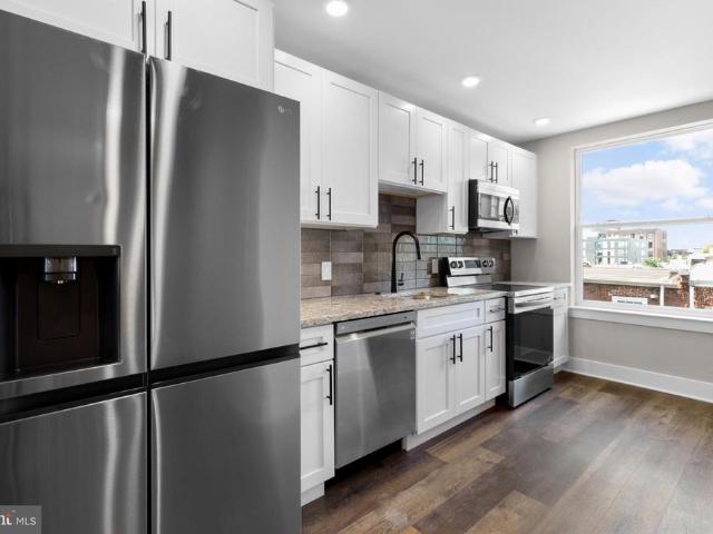1924 N Front Street # 408