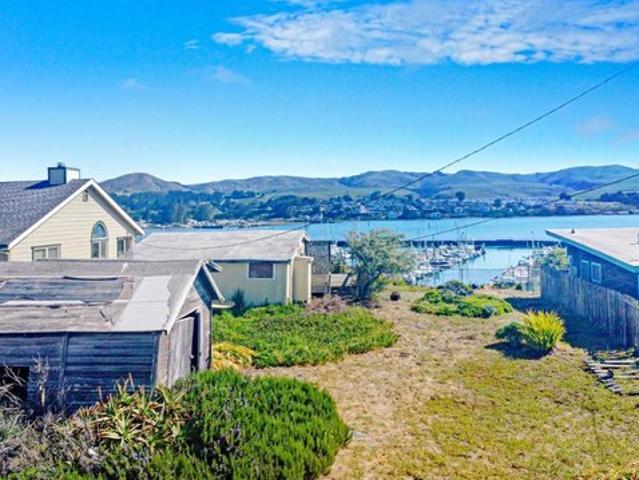 1924 Bay Flat Rd, Bodega Bay, CA 94923