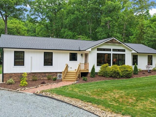 1924 Becky Dr, Bahama, NC 27503