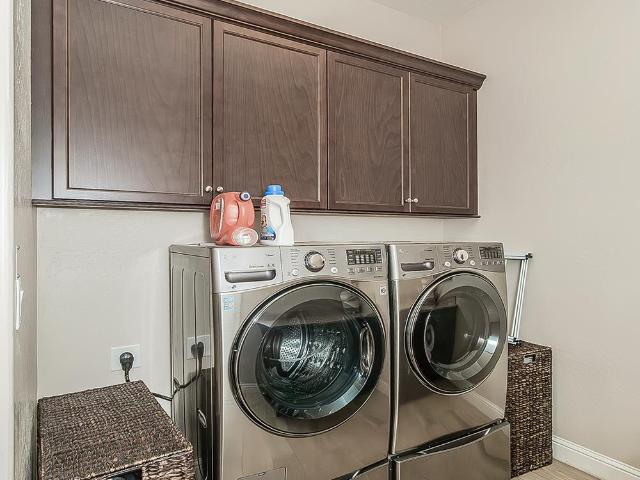 1924 E Via Fiore Ave, Fresno, CA 93730 | MLS #645835