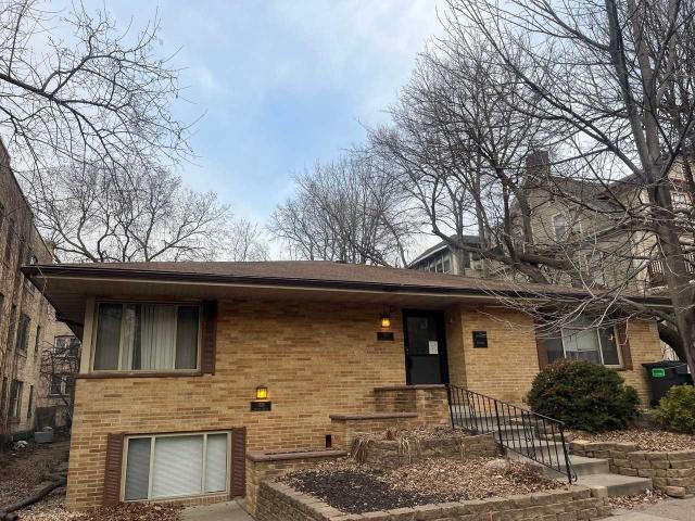 1924 Emerson Ave S Studio Apartment for Rent at 1924 Emerson Ave S, Minneapolis, MN 55403 Lowry Hill