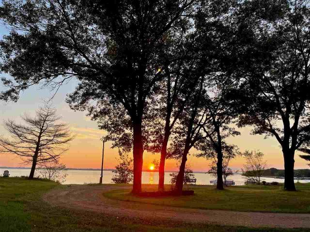 1924 Goodin Rd, Friendship, WI 53934 | MLS #1994