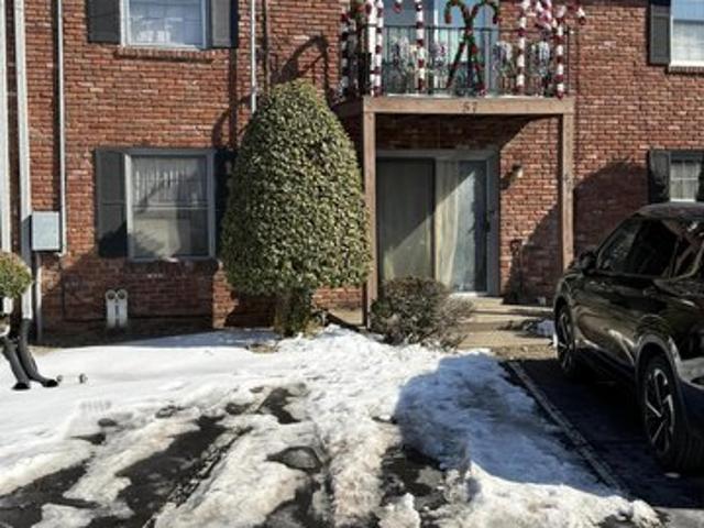 1924 Goldsmith Ln Unit 47, Louisville, KY 40218