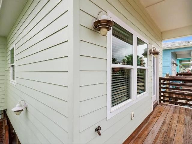 1924 S 11th Street 8