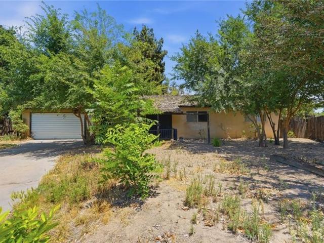 1924 S Tipton Ct, Visalia, CA 93292