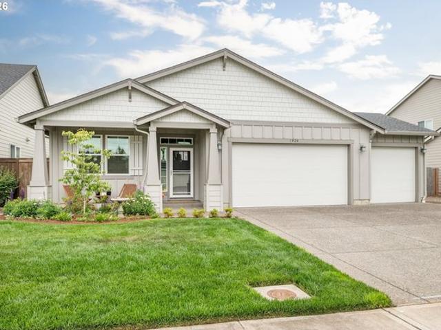 1924 Schneiter Dr, Longview, WA 98632