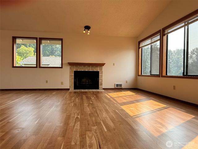 1924 th Avenue S