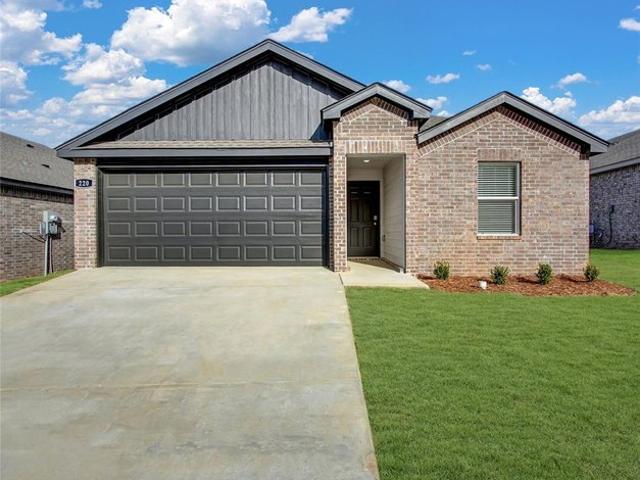 1924 Thelma St, Springdale, AR 72762