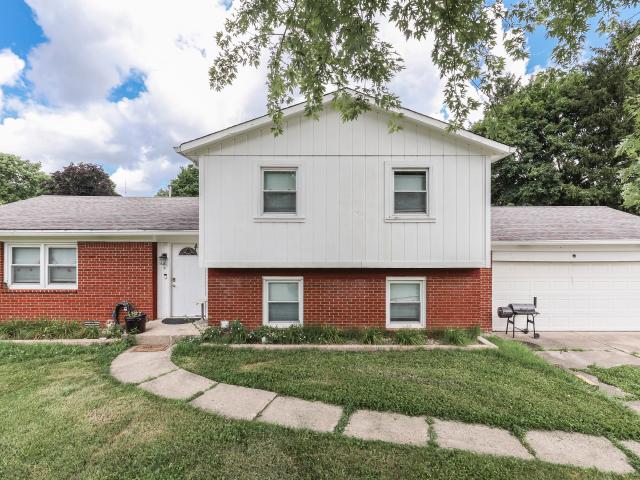 1924 W 65th Place