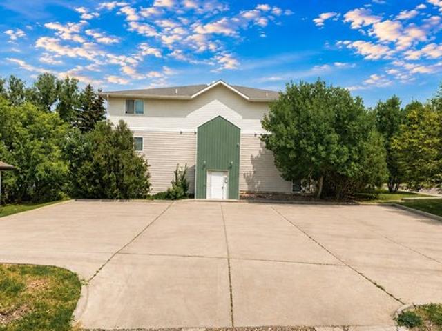 1924 12th Ave S, Great Falls, MT 59405