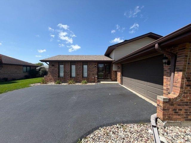 19250 Wentworth Ave, Lansing, IL 60438