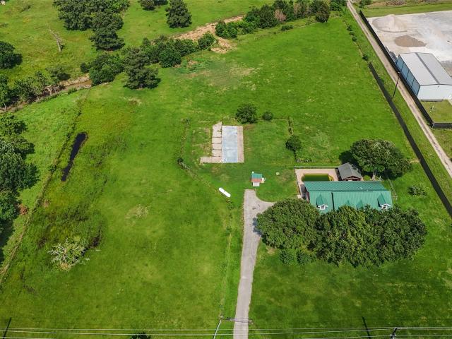 19250 Becker Rd, Hockley, TX 77447 | MLS #44050