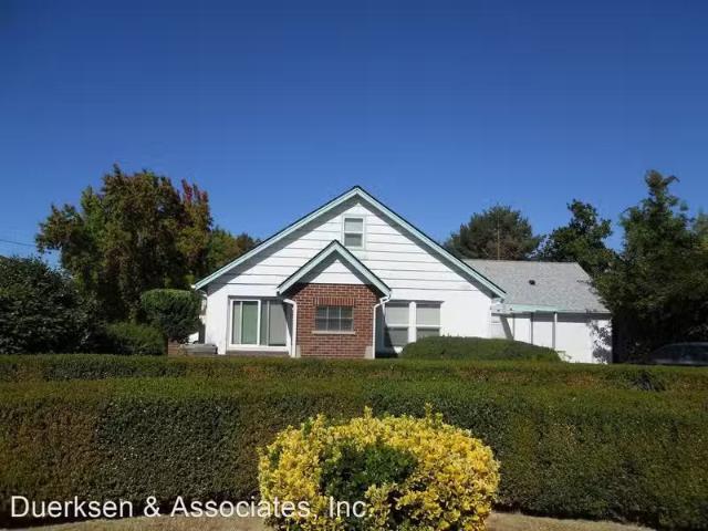 1925 NW Grant Ave 1925 Nw Grant Ave
