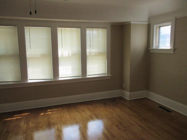 1925 N 27th St, Unit 1927