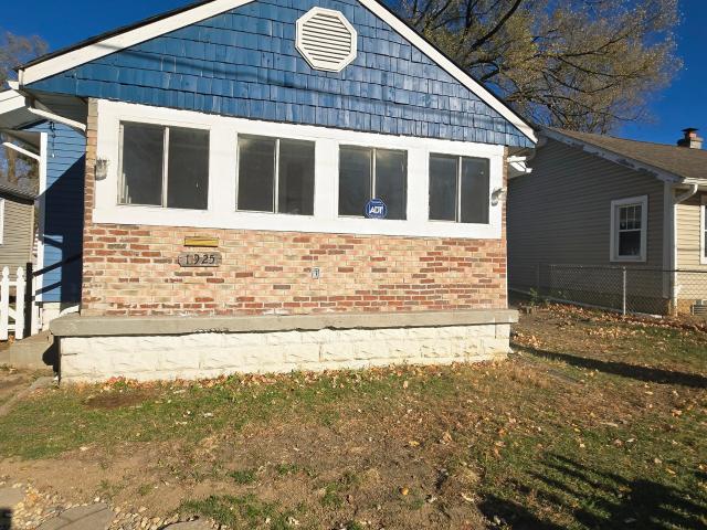1925 N Oxford St, Indianapolis, IN 46218 | MLS #22073