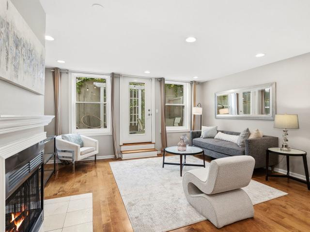 1925 N Maud Avenue # 1
