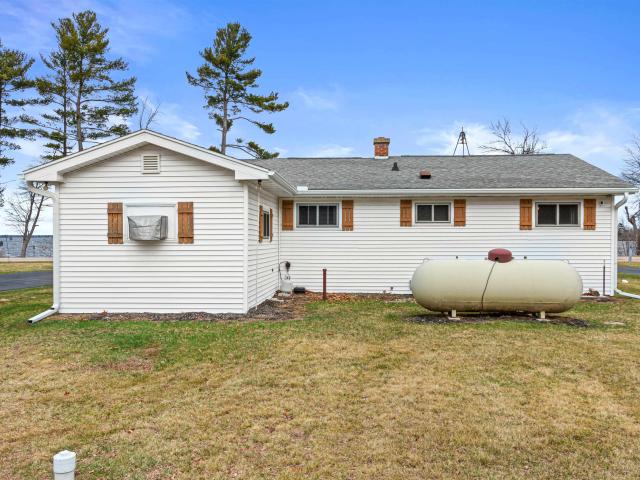 1925 Bighorn Dr, Arkdale, WI 54613 | MLS #2019