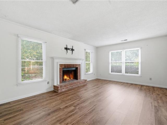 1925 Cooper Landing Drive SE