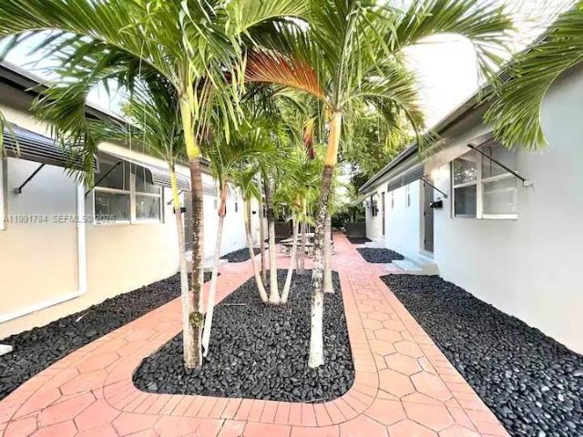 1925 Dewey St, Hollywood, FL 33020 | MLS #A11991 | Compass
