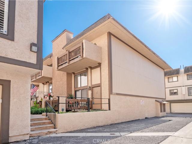 1925 E Huntington Dr, Unit E, Duarte, CA 91010 | MLS #CV26033 | Compass