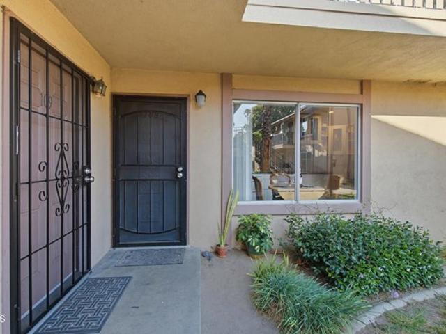 1925 Ginger St Apt 108, Oxnard, CA 93036
