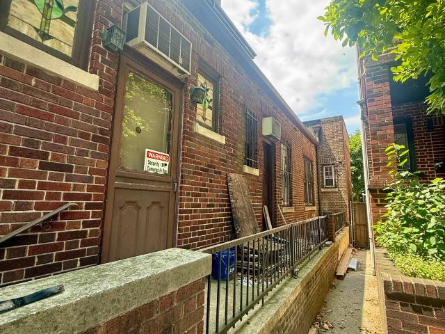 1925 John F Kennedy Blvd