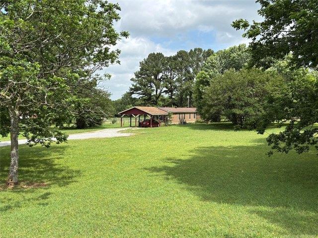 1925 Kemp Rd, Hendrix, OK 74741