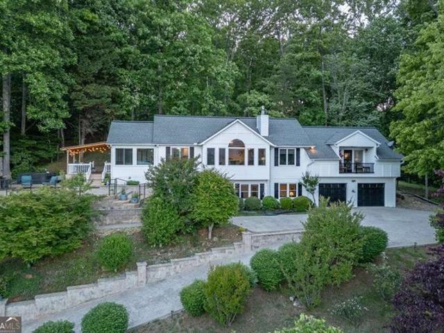 1925 Lakeview Summit Dr, Young Harris, GA 30582