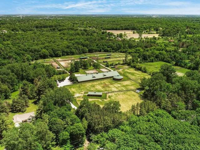 1925 S Bartlett Rd, Saint Clair, MI 48079