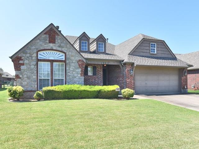 1925 W Xenia St, Broken Arrow, OK 74012