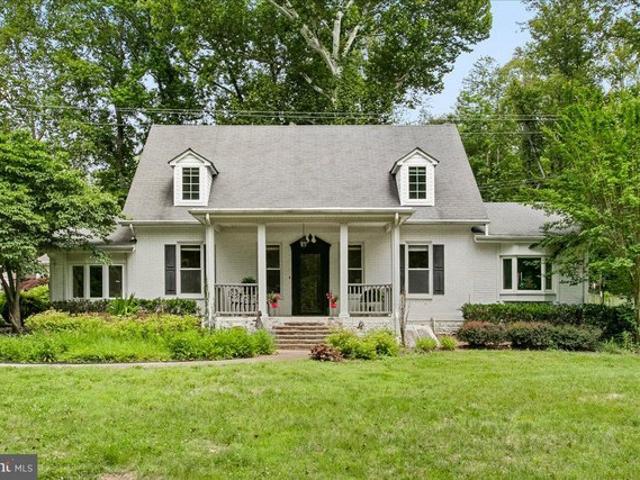 19266 Mockingbird Heights Rd, Triangle, VA 22172