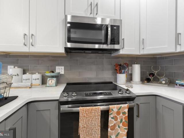 1926 N 2Nd Street # 3