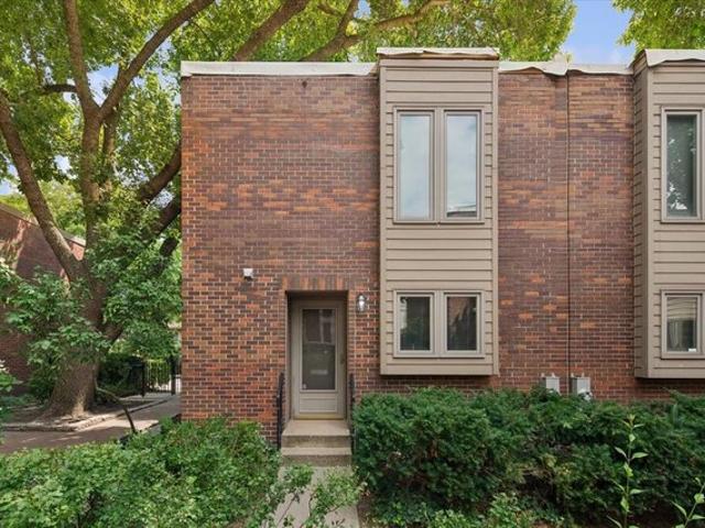 1926 N Larrabee St, Chicago, IL 60614