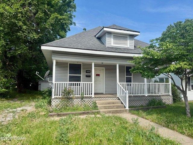 1926 Bird Ave, Joplin, MO 64804