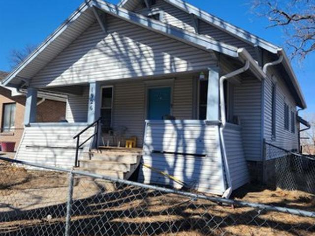 1926 G St, Lincoln, NE 68510