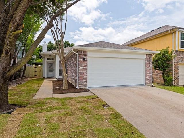 1926 Geary St, Garland, TX 75043
