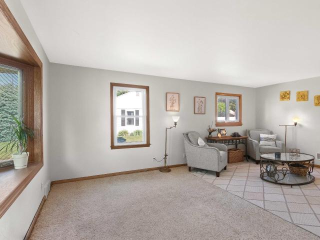 1926 hillview drive