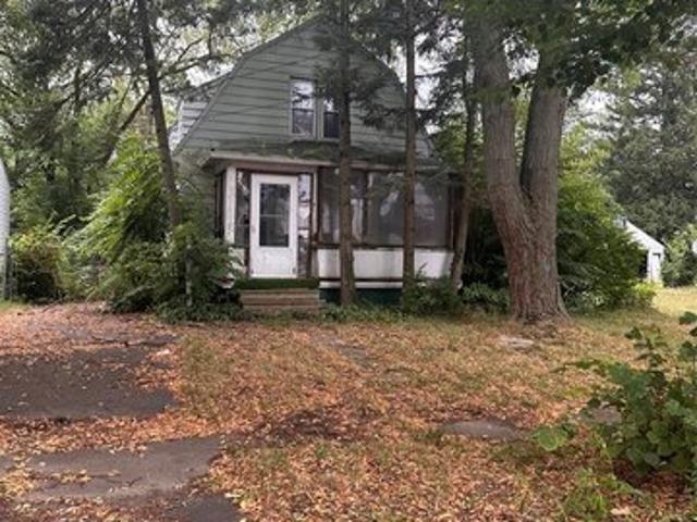 1926 Kansas Ave, Flint, MI 48506