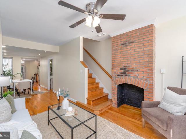 1926 Light Street