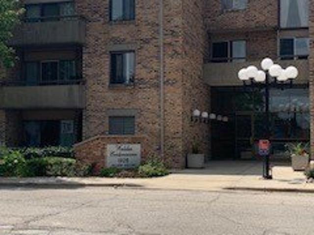 1926 Prairie Sq Apt 225, Schaumburg, IL 60173