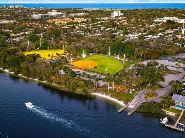 1926 Service Rd, North Palm Beach, FL 33408 | MLS #R11165 | Compass