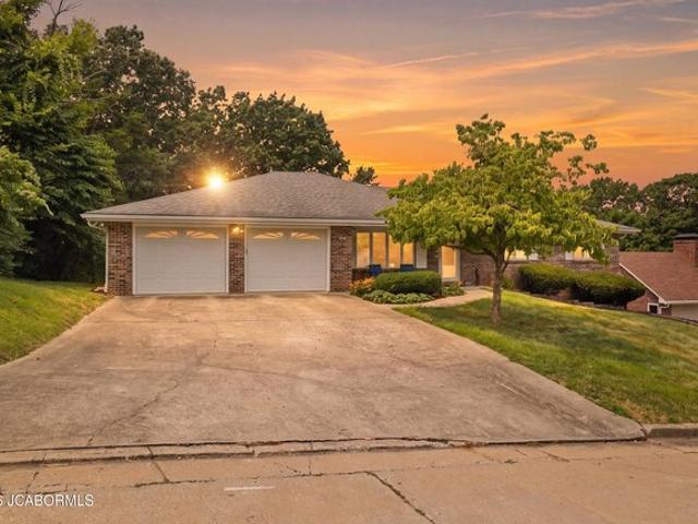 1926 Timber Rd, Jefferson City, MO 65101
