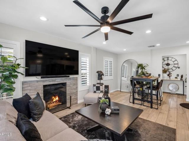 1926 W Holly St, Phoenix, AZ 85009